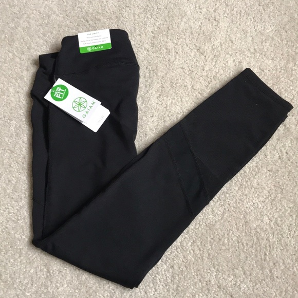 GAIAM | Pants & Jumpsuits | Gaiam Yoga Leggings | Poshmark